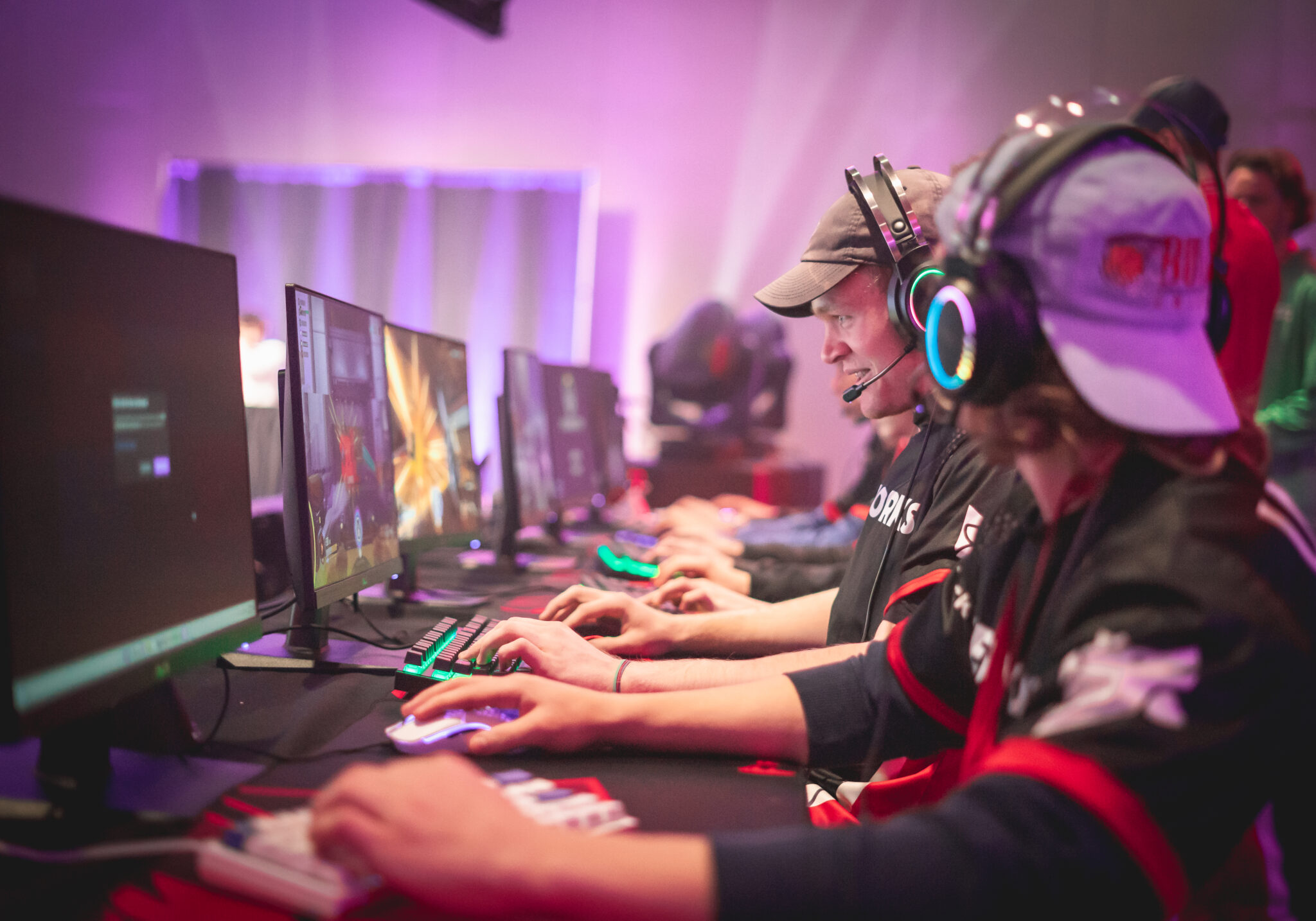 Does Gaming Actually Improve Communication Skills? - Fenworks